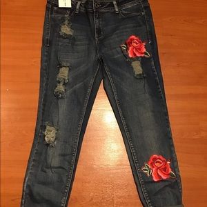 Lele’s Boutique | Jeans | Rose Floral Cropped Denim New | Poshmark
